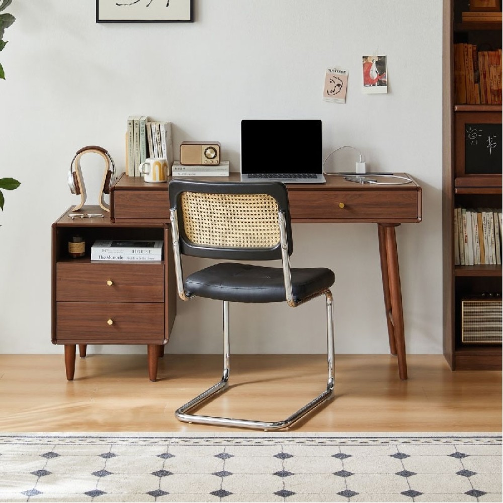 Yumi Extendable Study Table | MUMU Living